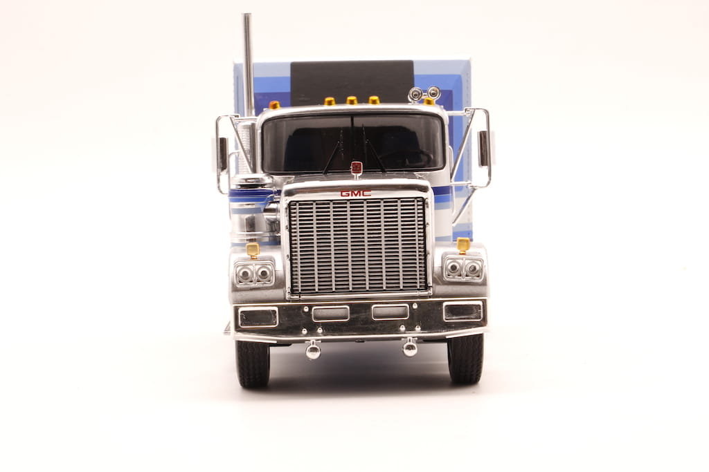 GMC General 1/43 - IXO | Sklep EMPIK.COM