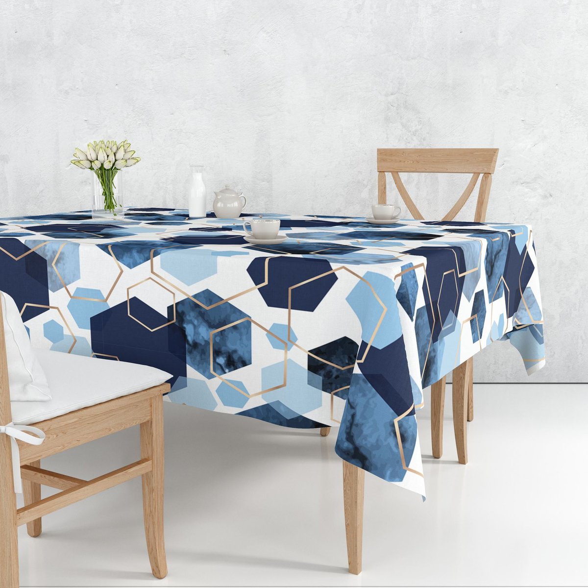 Obrus Plamoodporny 140X220 Gładki Matowy Gruby - HomeView | Sklep EMPIK.COM