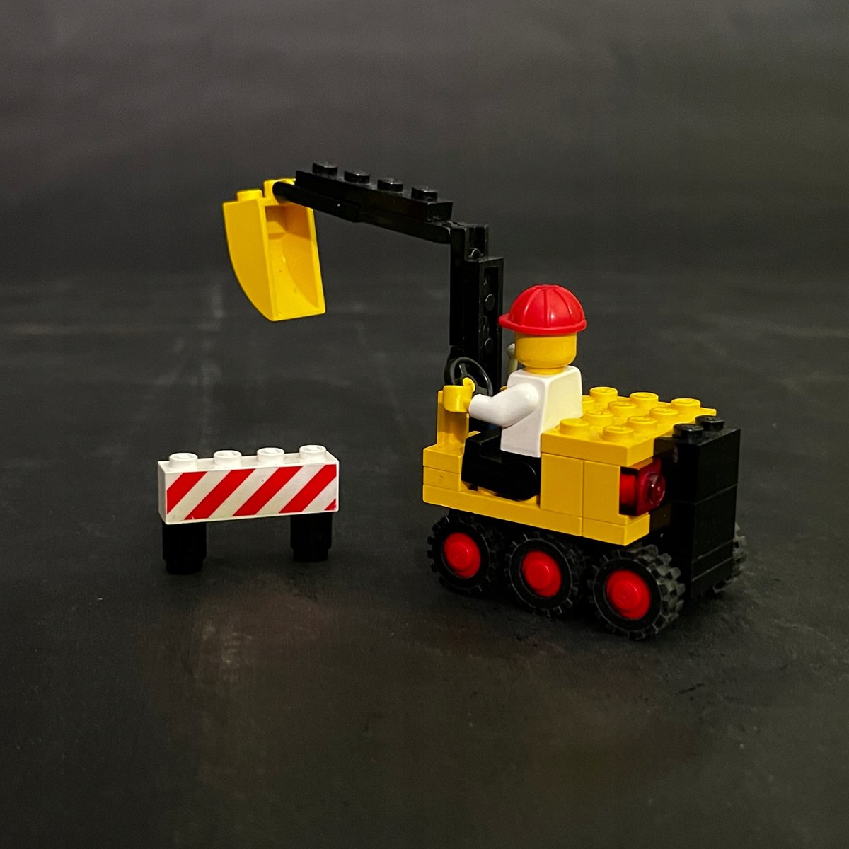 6631 LEGO Mała koparka - LEGO | Sklep EMPIK.COM