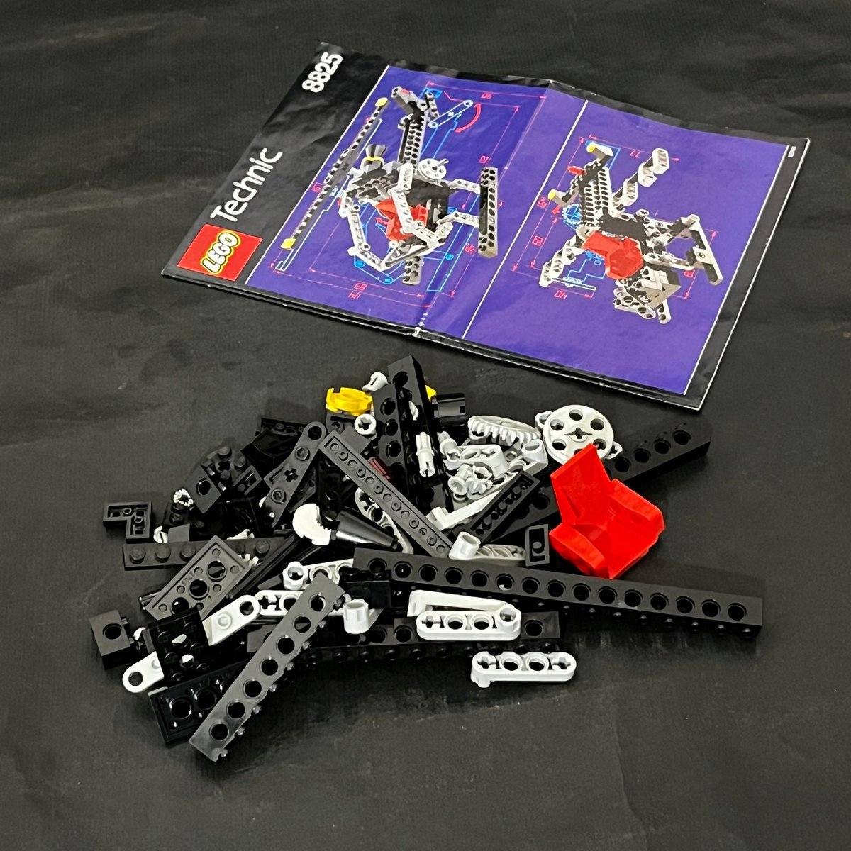 8825 LEGO Śmigłowiec patrolowy - LEGO | Sklep EMPIK.COM