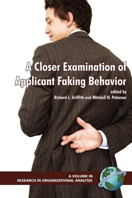 A Closer Examinatino of Applicant Faking Behavior (PB) - Null | Książka ...