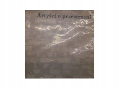 Artyści o przestrzeni - Artists on Space - Winnicott D.W. | Książka w Empik