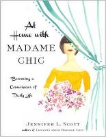 At Home with Madame Chic - Scott Jennifer L. | Książka w Empik
