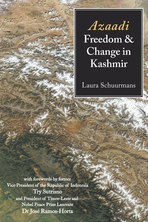 Azaadi, Freedom and Change in Kashmir - Laura Schuurmans | Książka w Empik