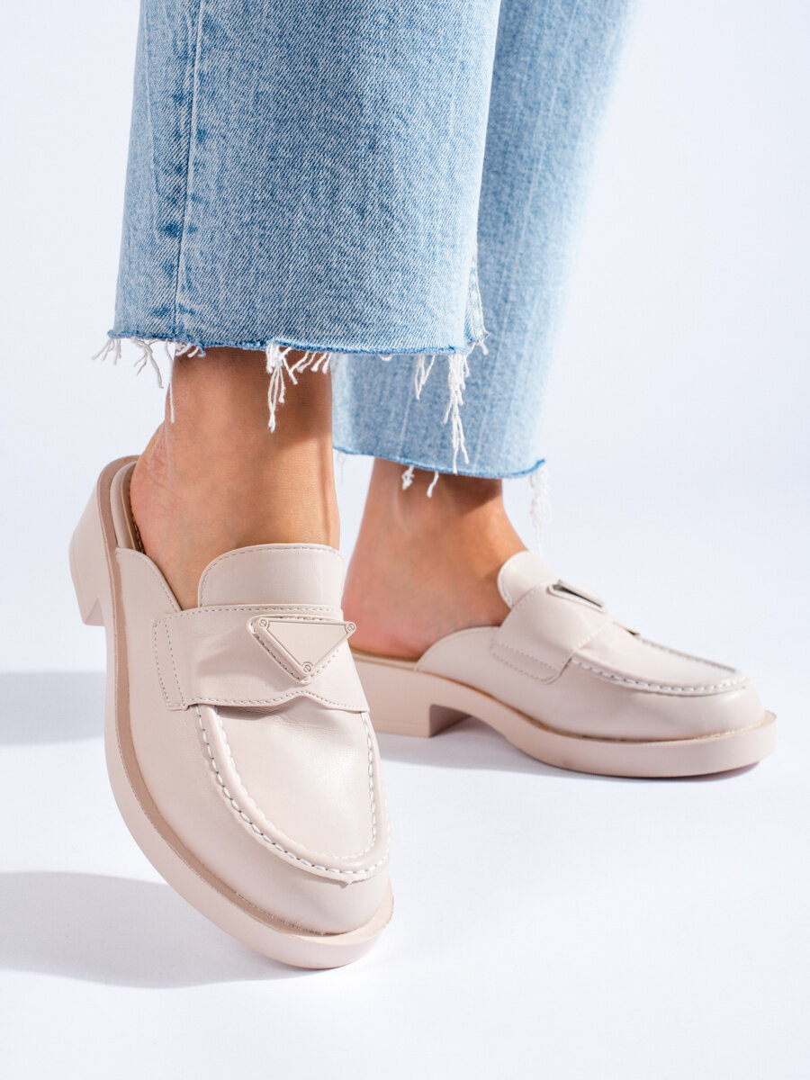 BeĹĽowe klapki z zabudowanym noskiem Shelovet-35.5 - Inna marka | Sport ...