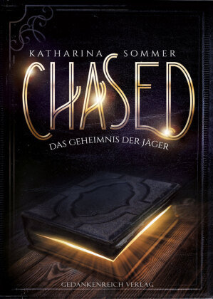 Chased - GedankenReich Verlag | Książka w Empik