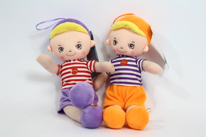 Chlopiec Piotrus j.polski 32cm 48232 82326 - Hero | Sklep EMPIK.COM