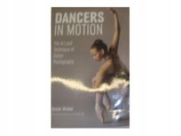 Dancers in motion - Susan Michals | Książka w Empik