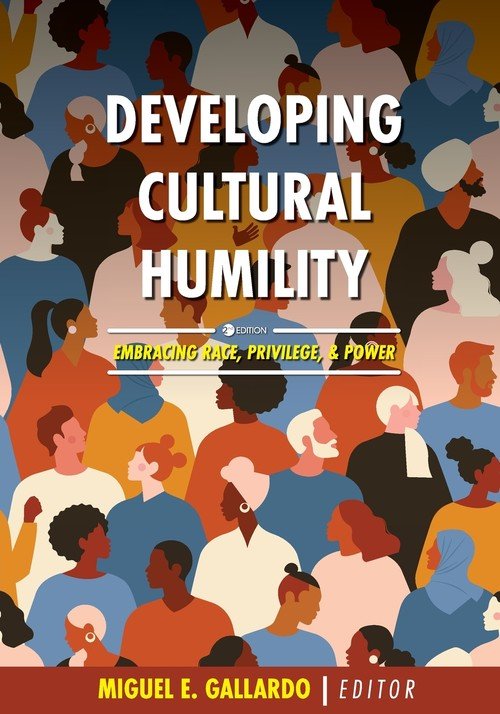 Developing Cultural Humility - Opracowanie zbiorowe | Książka w Empik