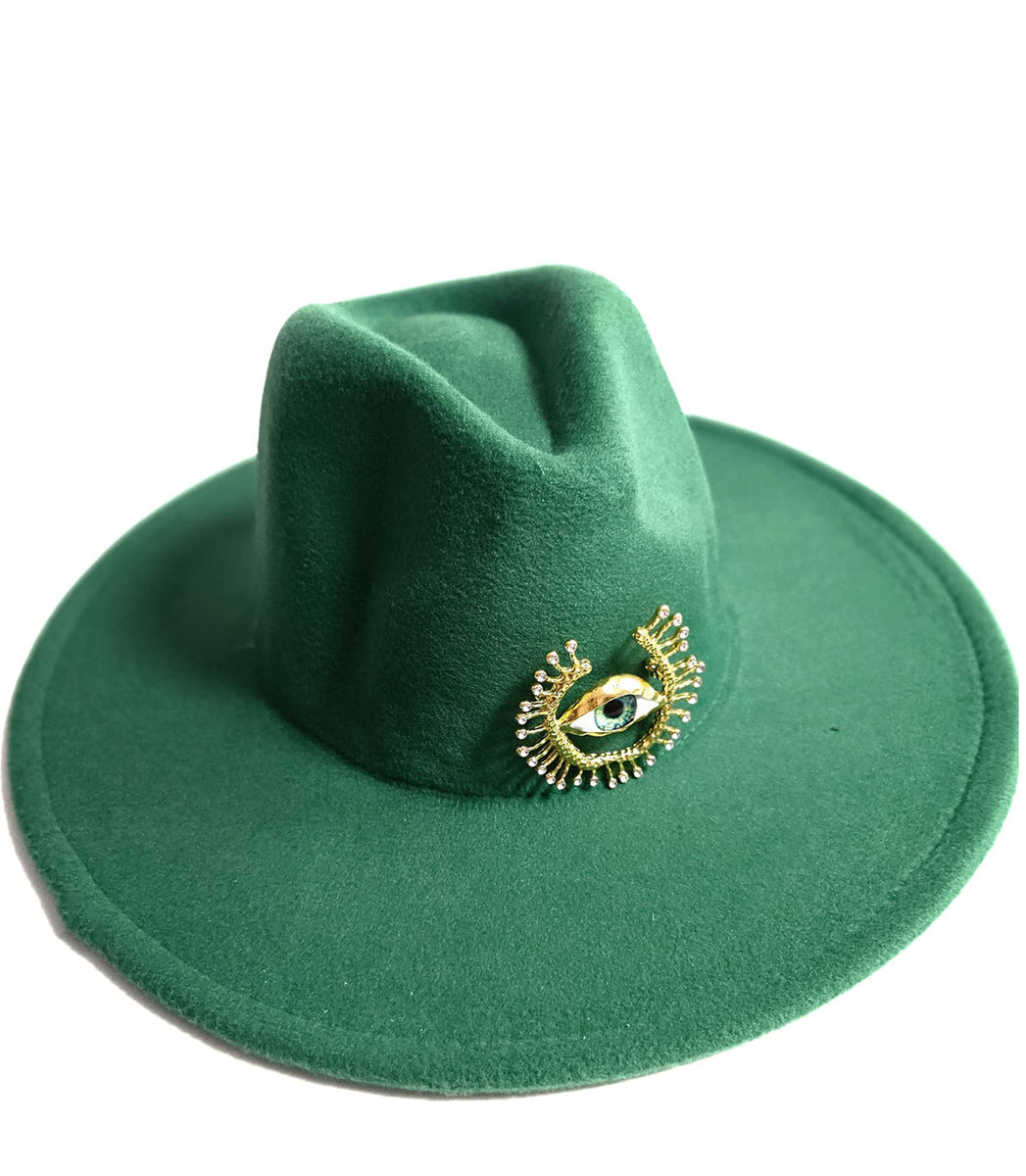 Elegancki damski kapelusz panama z ozdobną broszką "Oko Elegancji ...