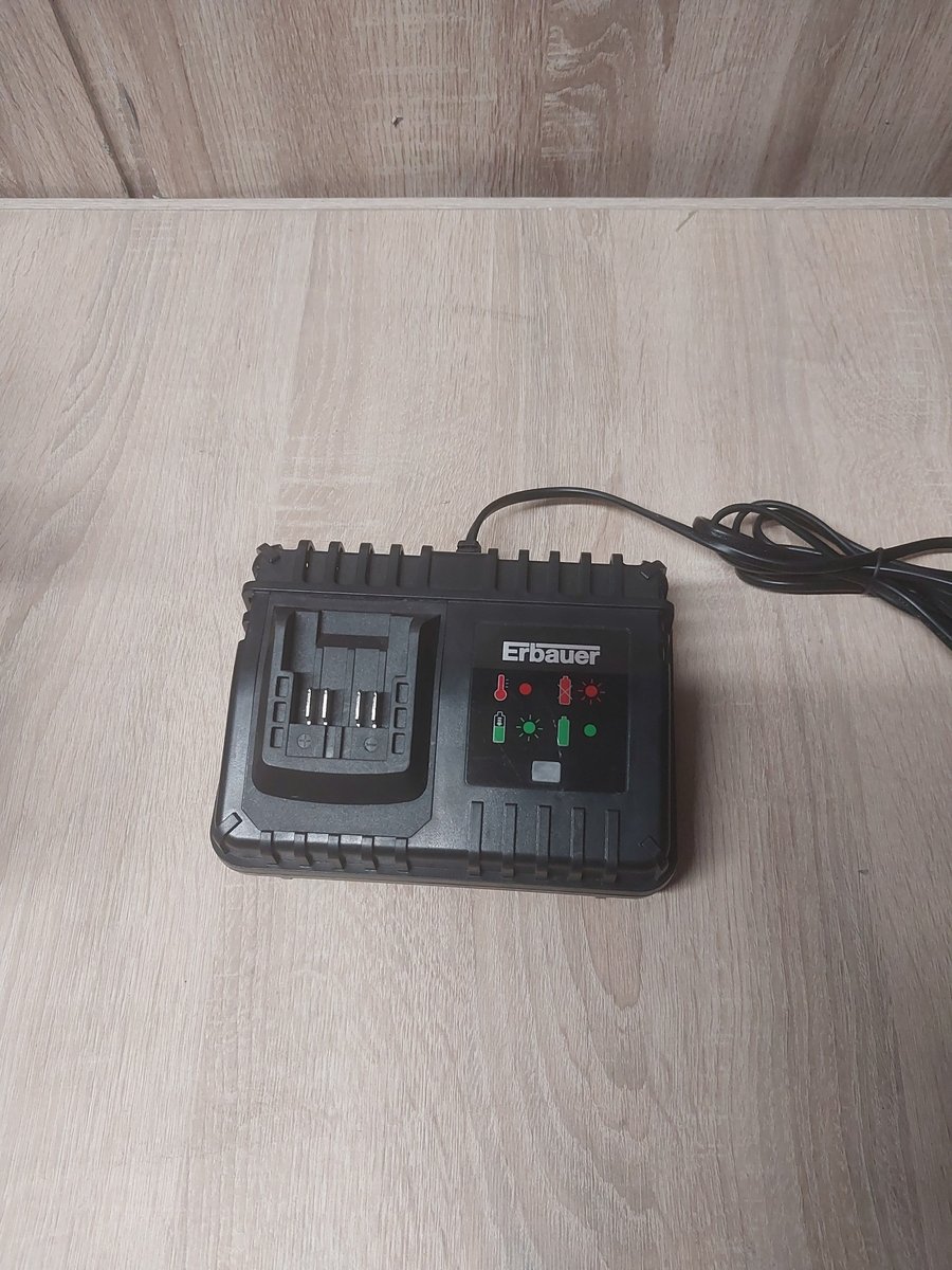 ERBAUER ŁADOWARKA 12V ŁADOWARKA ERBAUER 12V EBC12-LI - Erbauer | Sklep ...