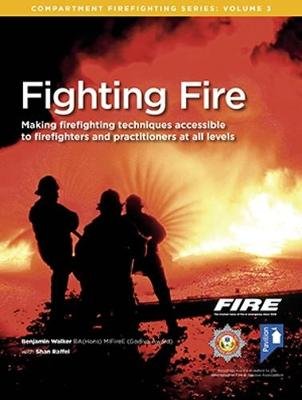 Fighting Fire - Benjamin Walker | Książka w Empik
