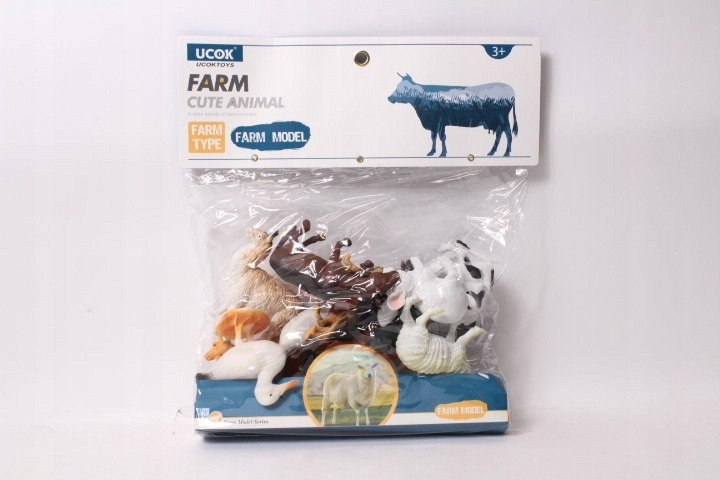 Figurki Zwierząt Wiejskich 54233 Madej - Madej | Sklep EMPIK.COM