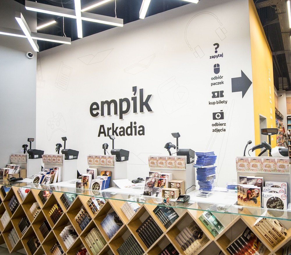 Flagowy Empik Future Store w warszawskiej Arkadii - Empik Pasje