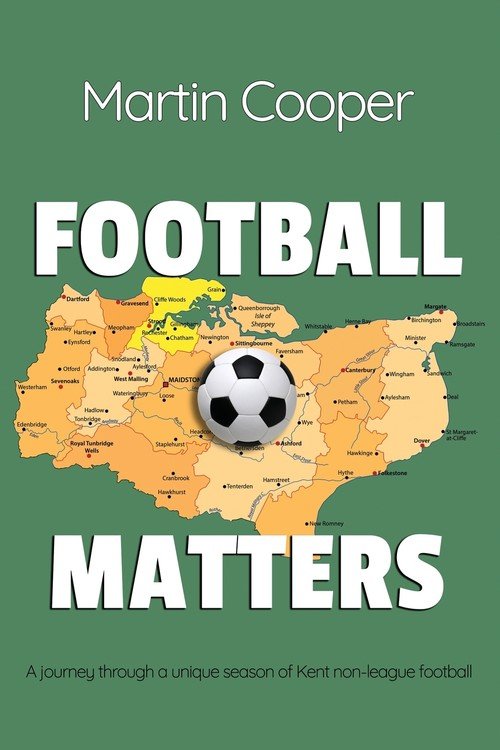 Football Matters - Cooper Martin | Książka w Empik