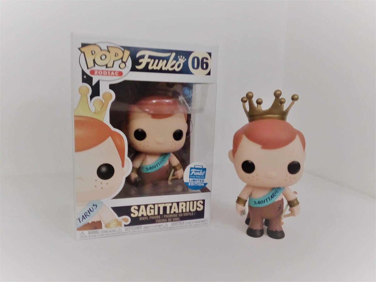 Funko POP Sagittarius Freddy Chibi Figurka winylowa, niebieska - Inna ...