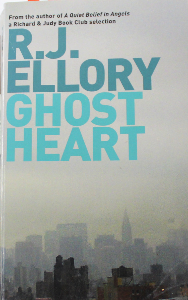 Ghost Heart - W opisie | Książka w Empik