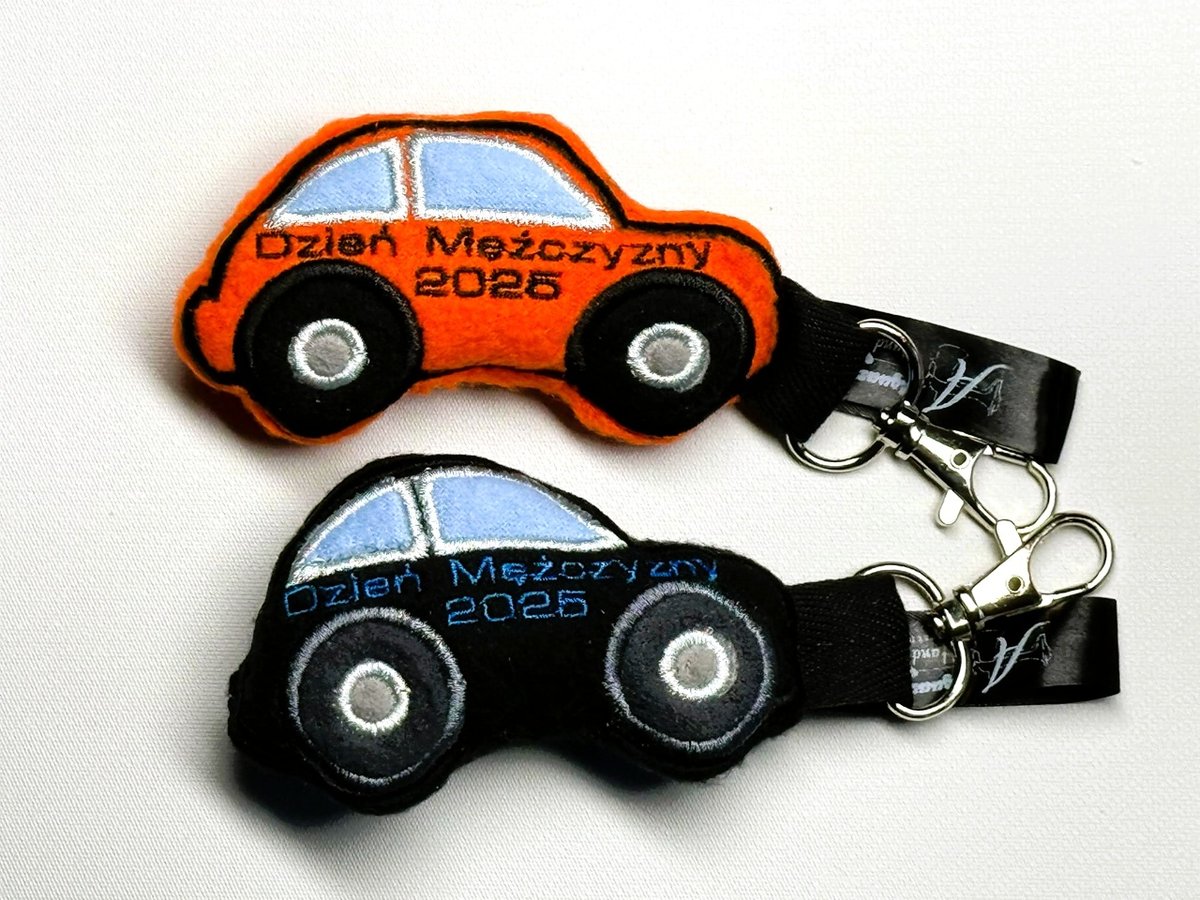 Haftowany Mini Brelok Maskotka Auto Bez Napisu z Tyłu - AGUUSSKOWO ...