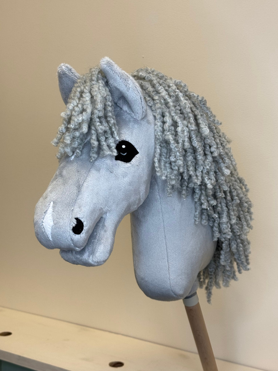 Hobby Horse A4 Z Odkręcanym Kijem. Curly Sue. - HOBBY SHOP | Sklep ...