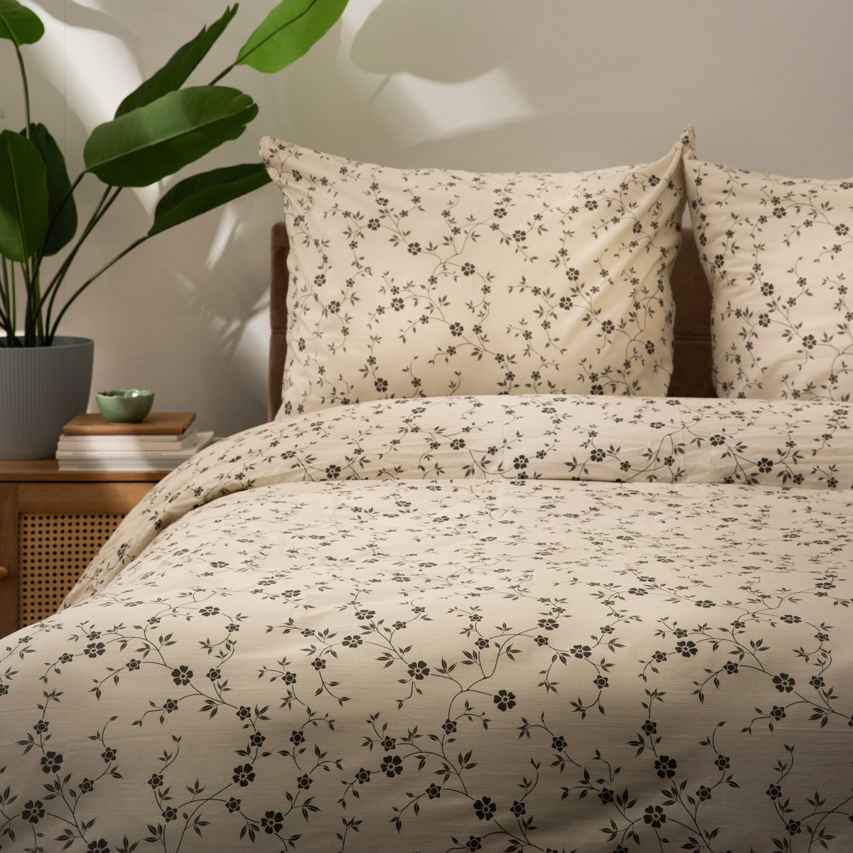 HOMLA LIANNA Pościel bawełniana w kwiaty 220x200 cm - Homla | Sklep ...