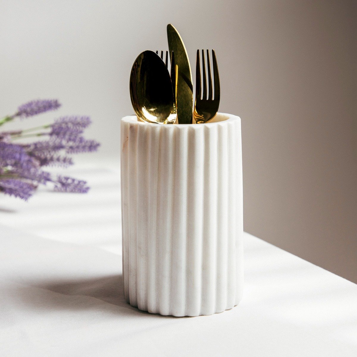 HOMLA Pojemnik MARBLE STRIPES na utensylia marmurowy ryflowany 13x10,5 ...