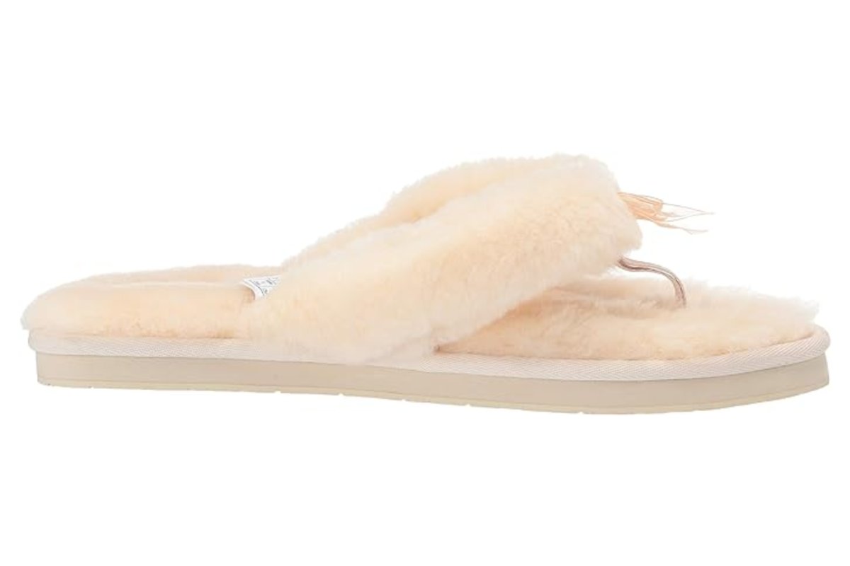 Klapki damskie UGG Fluff Flip Flop III z futerkiem japonki-36 - UGG ...