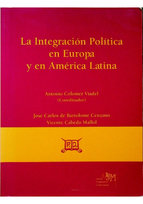 La integracion politica en Europa y en América Latina - | Książka w Empik