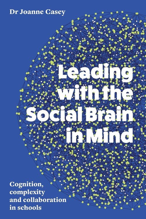 Leading with the Social Brain in Mind - Joanne Casey | Książka w Empik