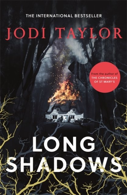 Long Shadows. Elizabeth Cage. Book 3 - Jodi Taylor | Książka w Empik