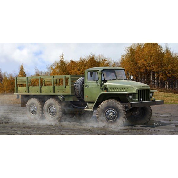 Model plastikowy Russian Ural-4 320 truck - TRUMPETER | Sklep EMPIK.COM