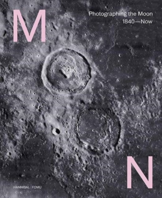 Moon: Photographing the Moon 1840-Now - Maarten Dings | Książka w Empik