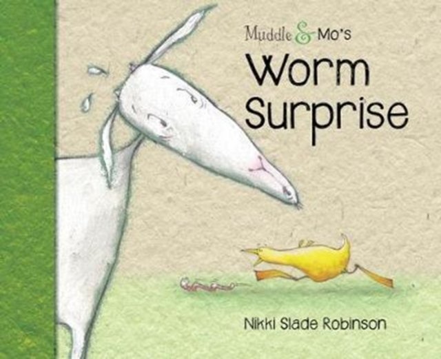 Muddle & Mos Worm Surprise - Nikki Slade Robinson | Książka w Empik