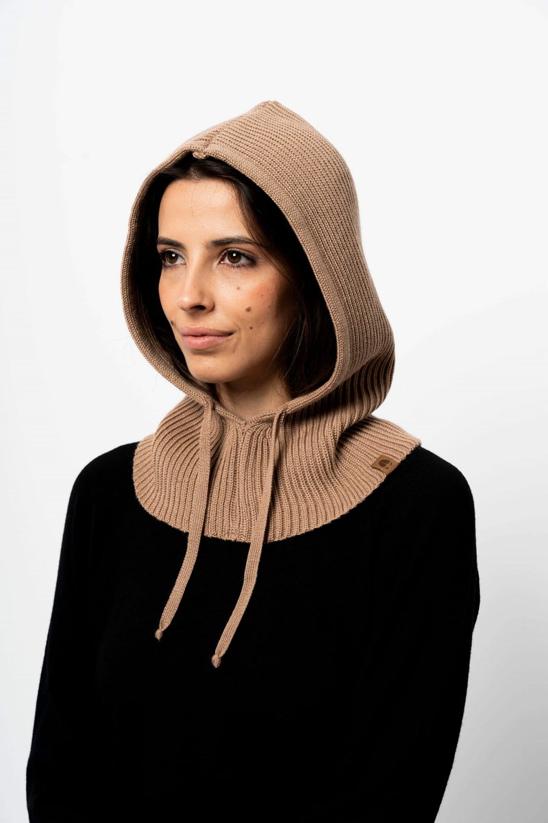 NUTRIA RWS - kaptur / balaklawa z wełny merino karmelowy - KOPYTO ...