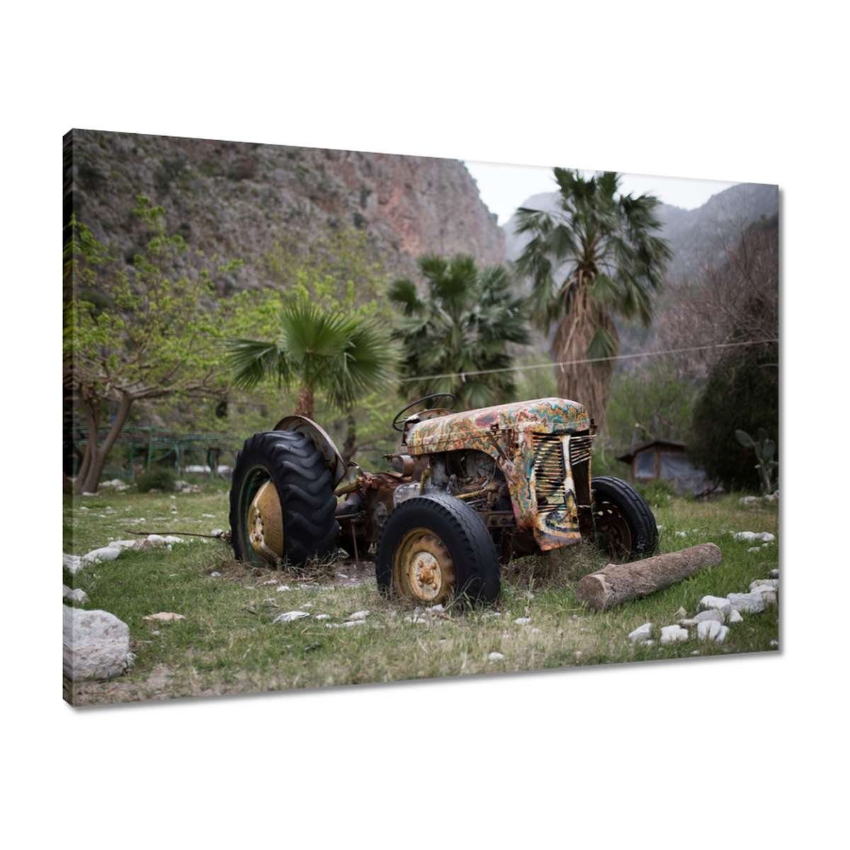 Obraz 70x50 Stary traktor na polu - ZeSmakiem | Sklep EMPIK.COM