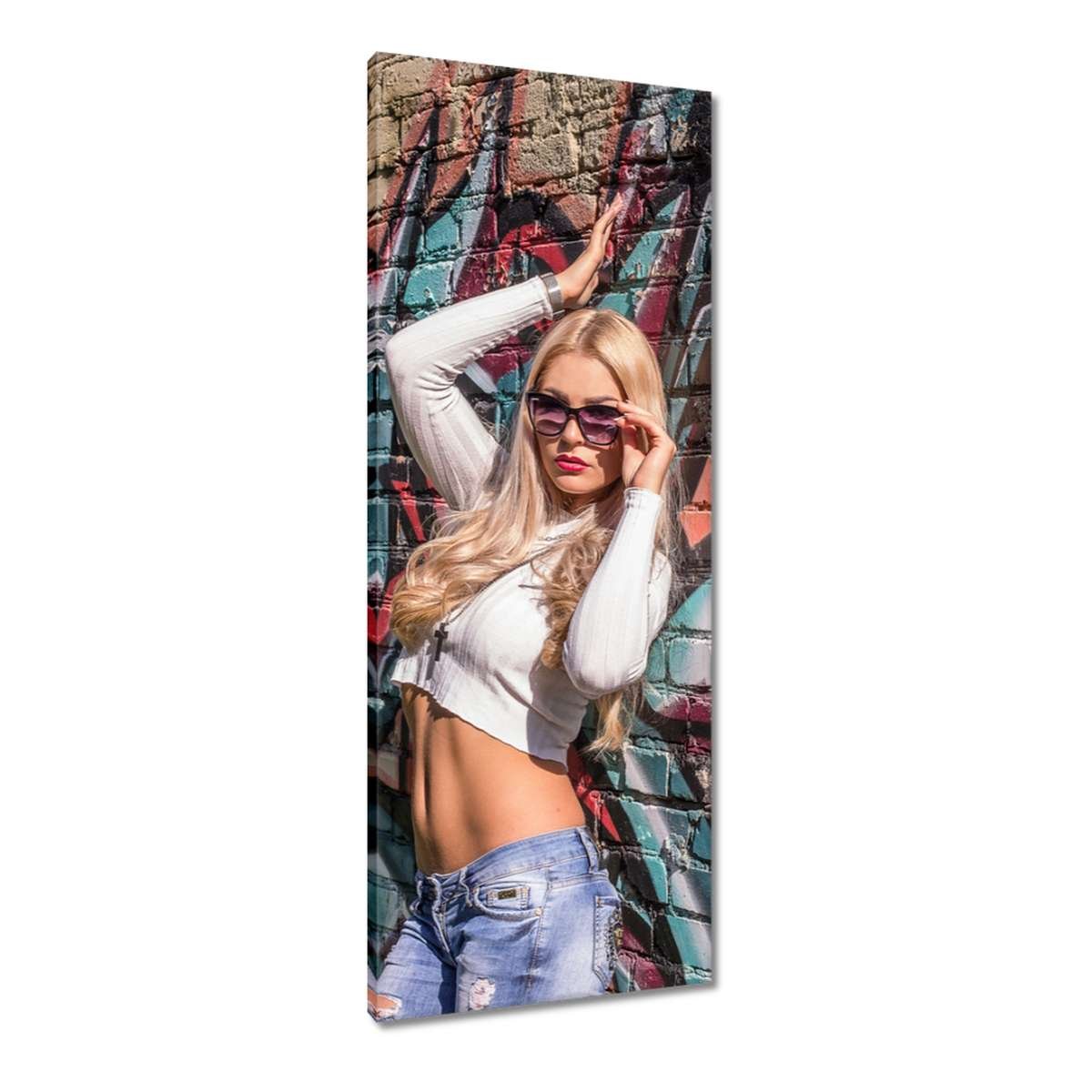 Obraz Blondynka w okularach, 40x100cm - ZeSmakiem | Sklep EMPIK.COM