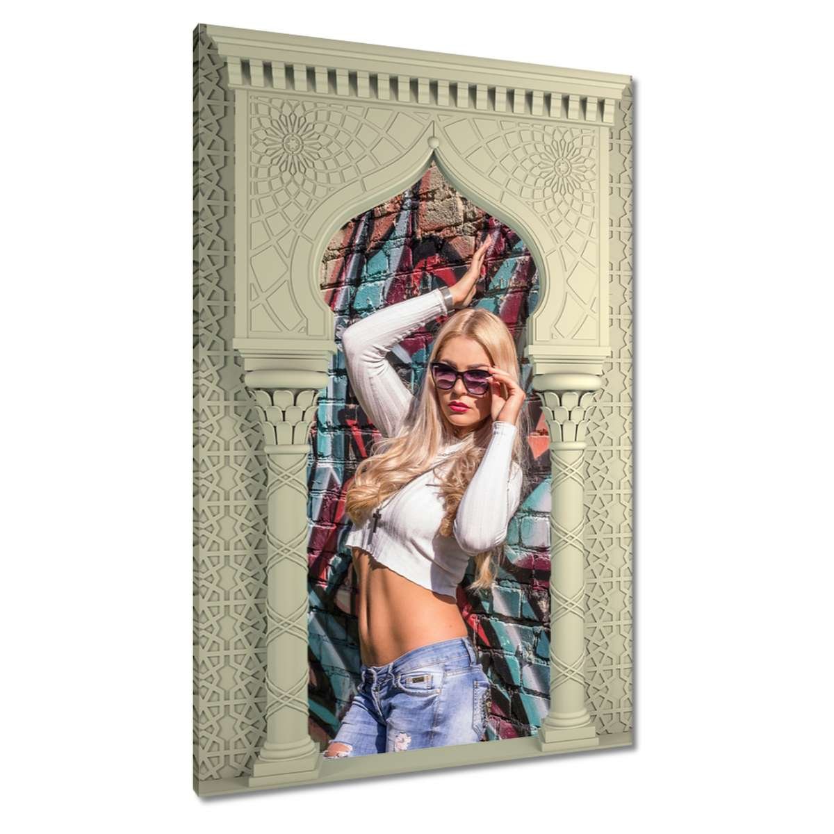 Obraz Blondynka w okularach, 80x120cm - ZeSmakiem | Sklep EMPIK.COM