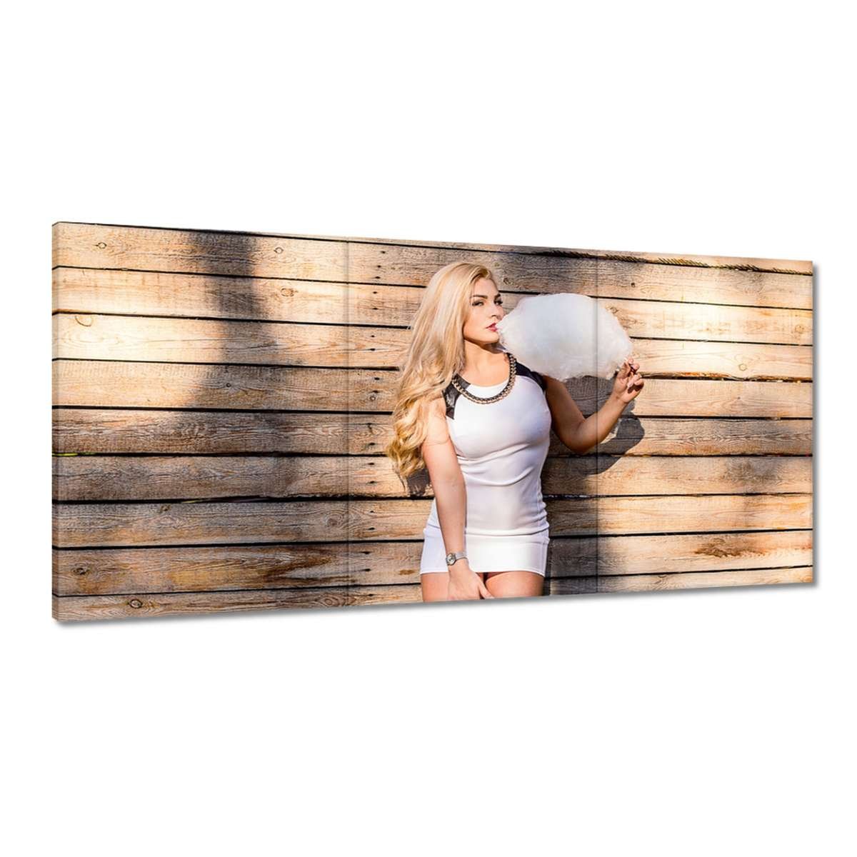 Obraz Zgrabna blondynka i wata cukrowa, 120x60cm - ZeSmakiem | Sklep ...