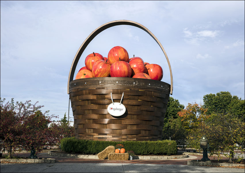 Ohio’s Big Basket in Newark., Carol Highsmith - plakat 42x29,7 cm ...
