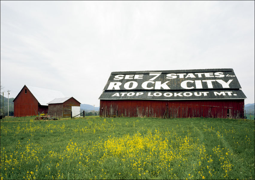 Painted barn roofs advertising for an amusement park in Chattanooga ...