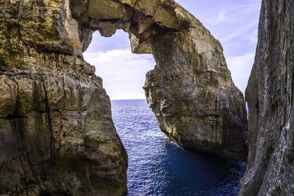 Plakat 60x40cm Azure Window, Assaf Frank - Inna marka | Sklep EMPIK.COM