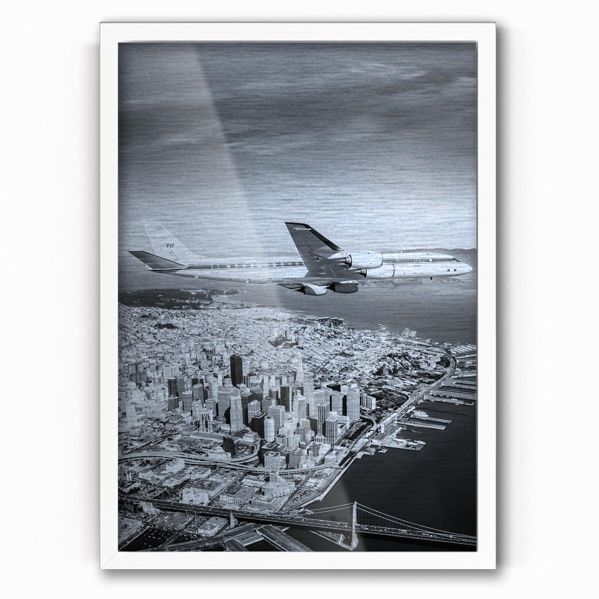 Plakat IKKUNASHOP, DC8 NASA 717 in flight over San Francisco 29 May ...