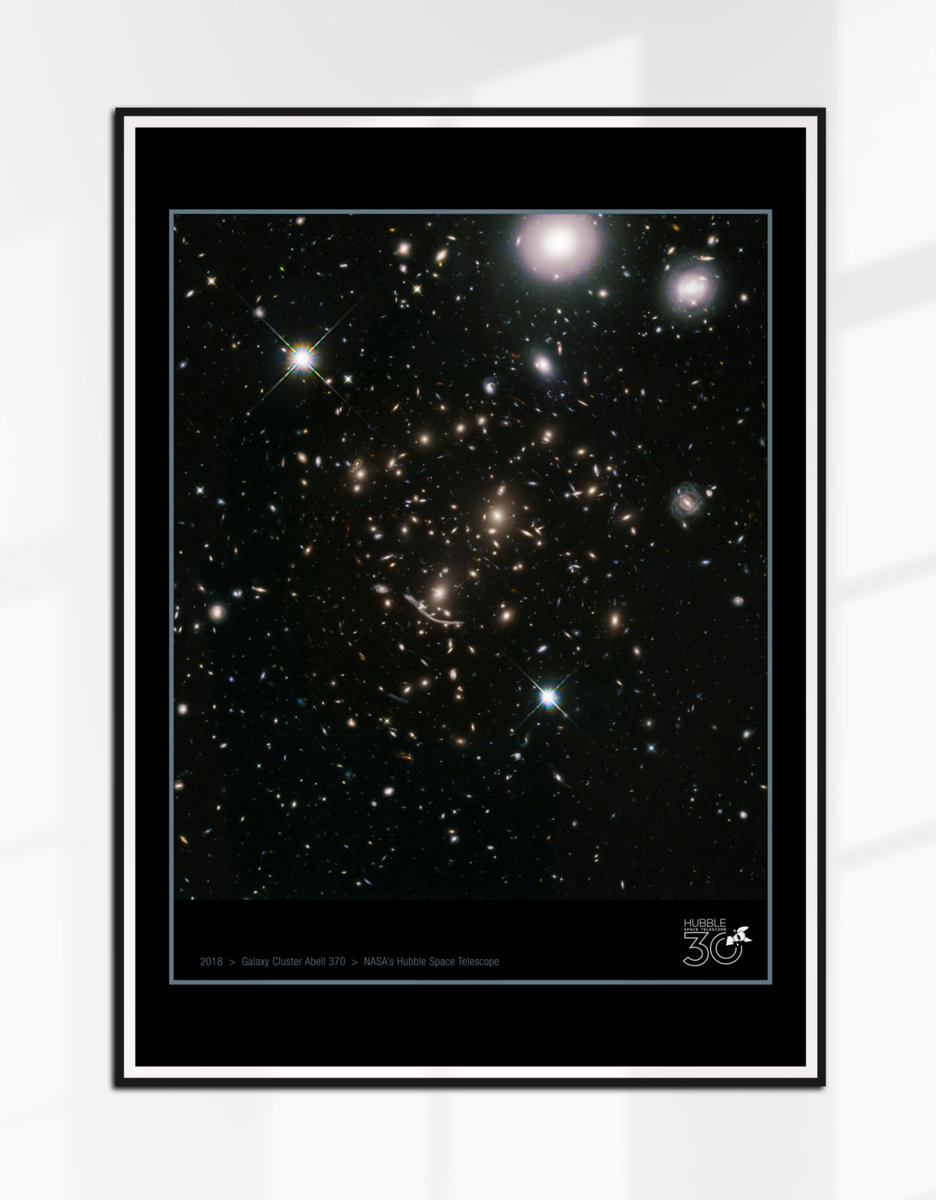 Plakat Kosmos NASA Abell 370 Teleskop Hubble'a HST 70x50 (B2) - Inna ...