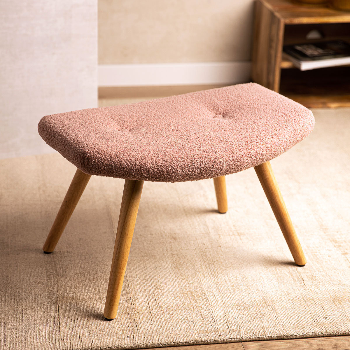 Podnóżek do fotela MOSS TEDDY 61x41x38 cm HOMLA - Homla | Sklep EMPIK.COM