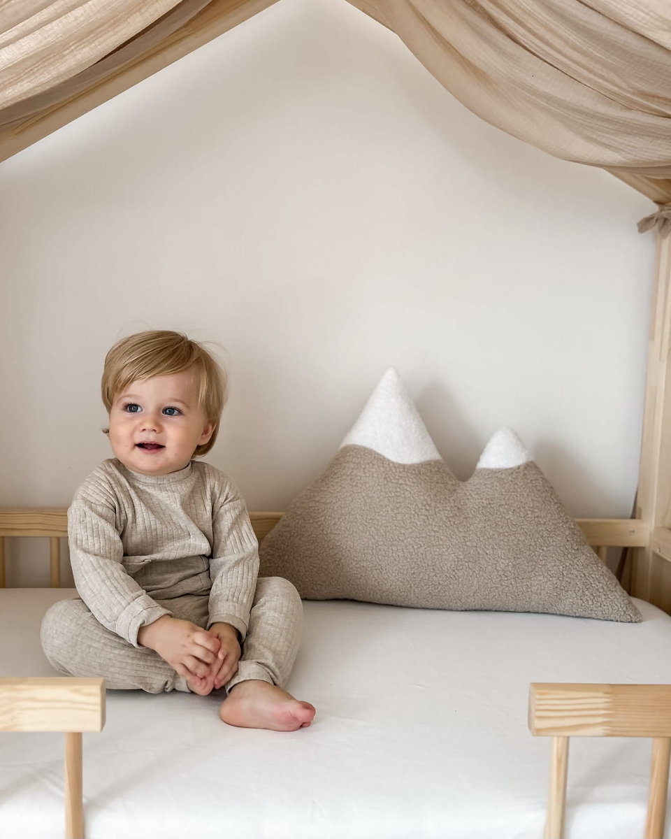 Poduszka Ośnieżona Góra / Minky Boucle / Tkanina baranek / produkt ...