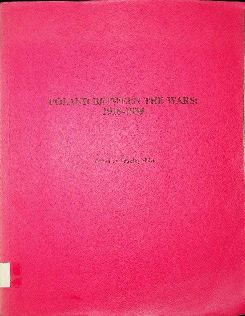 Poland between the Wars 1918-1939 - Opracowanie zbiorowe | Książka w Empik