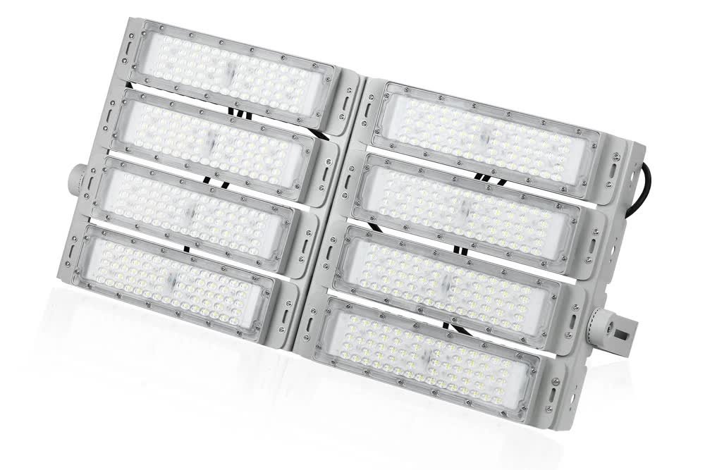 Profesjonalny halogen 400W LED | Mocne oświetlenie do hal sportowych ...