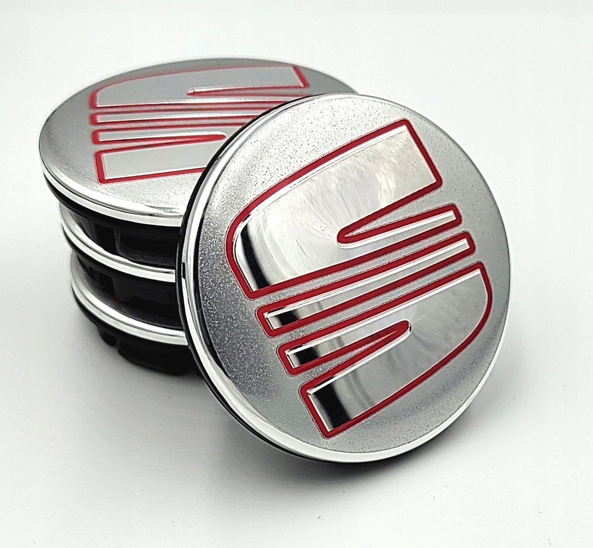 SEAT DEKIELKI na felgi zaślepki felg KAPSLE kołpaczki SEAT 63mm 4 szt ... SEAT DEKIELKI na felgi zaślepki felg KAPSLE kołpaczki SEAT 63mm 4 szt ...