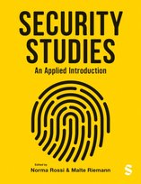 Security Studies - Malte Riemann | Książka w Empik