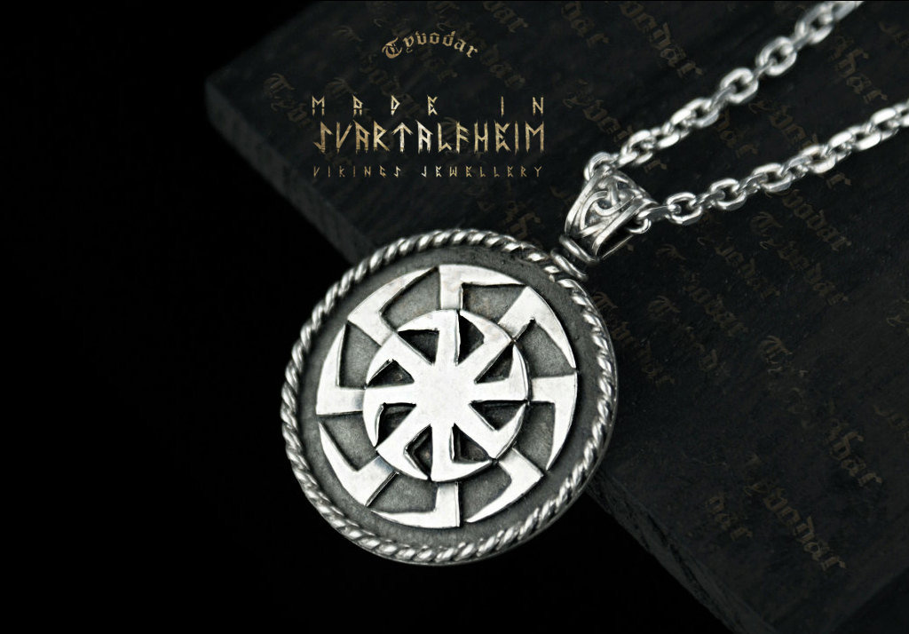 Słowiański naszyjnik Kolovrat | TYVODAR - ALEXANDER TYVODAR | Moda ...