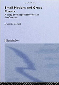Small Nations and Great Powers - Opracowanie zbiorowe | Książka w Empik